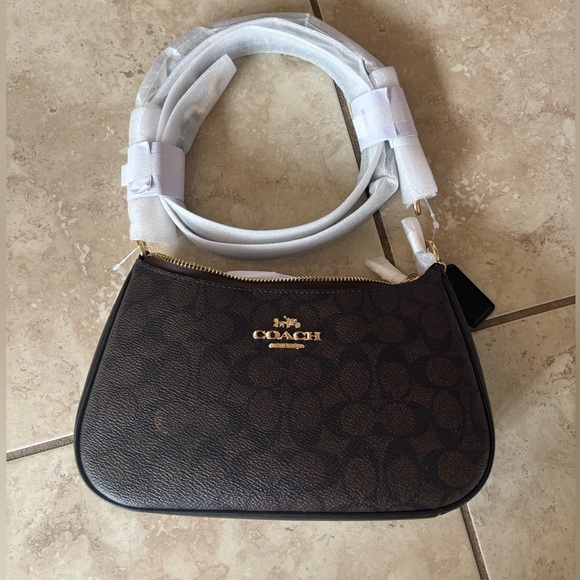 Coach | Bags | Coach Teri Shoulder Bag In Signature Canvas | Poshmark